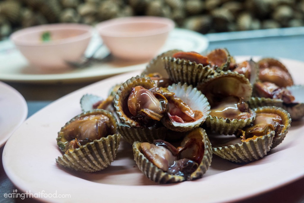Black Hemlock Blood Cockles Recipe | Going With My Gut - Going With My Gut